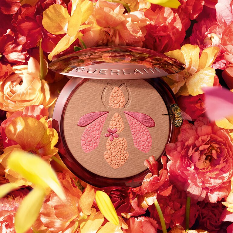 TERRACOTTA · LLEVAR SOLO LO ESENCIAL · GUERLAIN ⋅ GUERLAIN