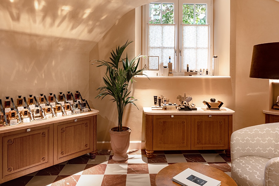 SAINT JAMES PARIS SPA, PARIS ⋅ GUERLAIN